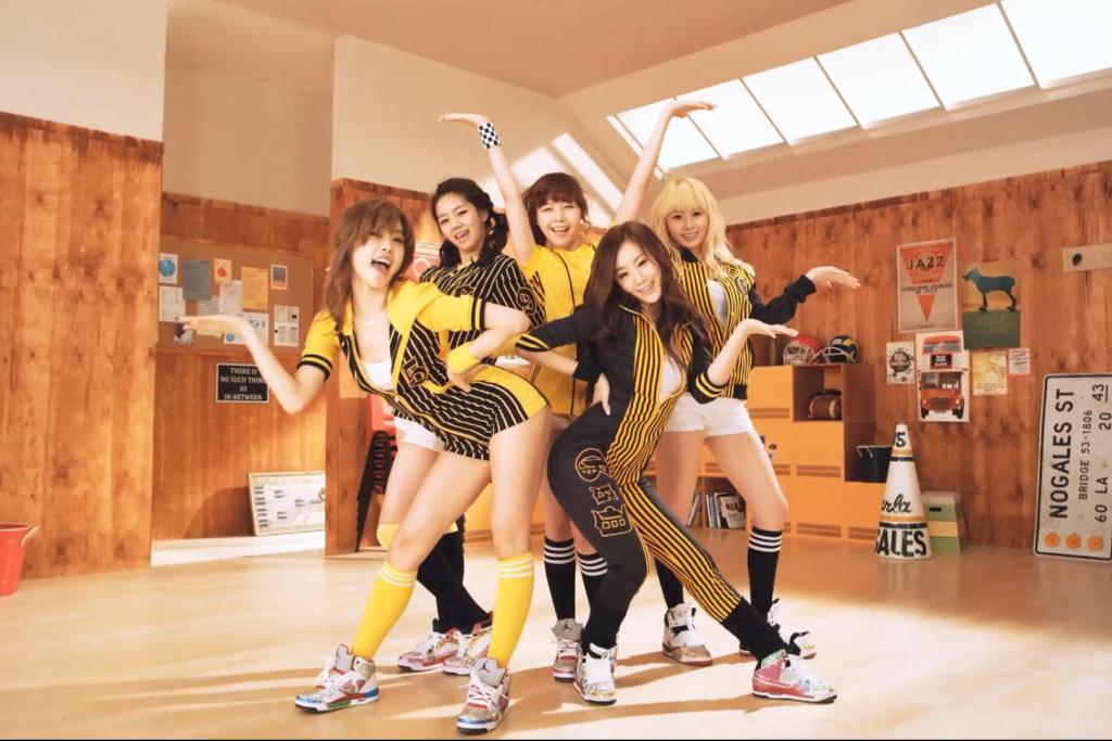 Twinkle Twinkle – Girl’s Day – KPOPREVIEWED