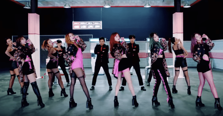 December 2, 2015 – KPOPREVIEWED