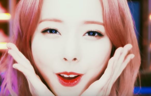 [Music Video Theory] LOONAVERSE (Part 2) – LOONA 1/3 – KPOPREVIEWED