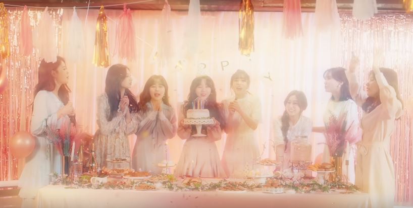 [Review] Beautiful Days – Lovelyz – KPOPREVIEWED