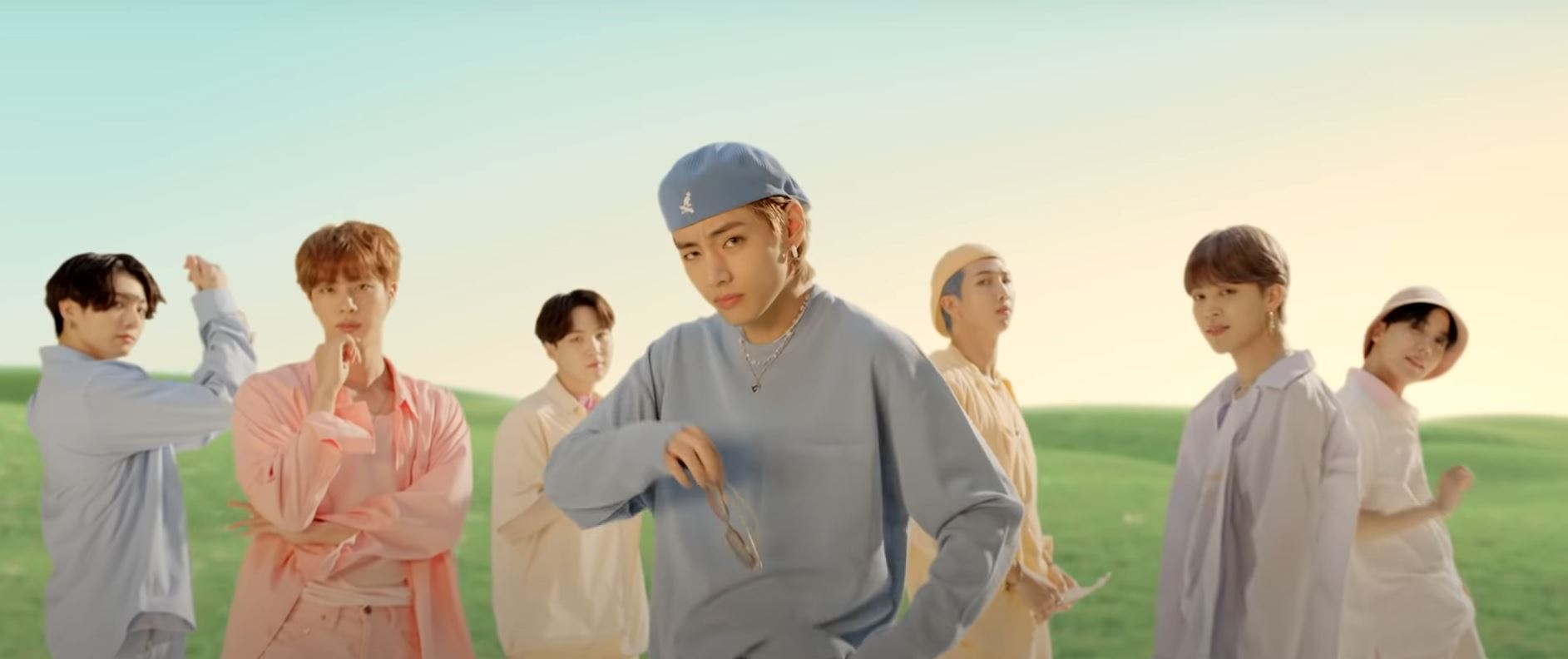 [International Song Review] BTS, Sunmi, Wonho, WayV & EXID – KPOPREVIEWED