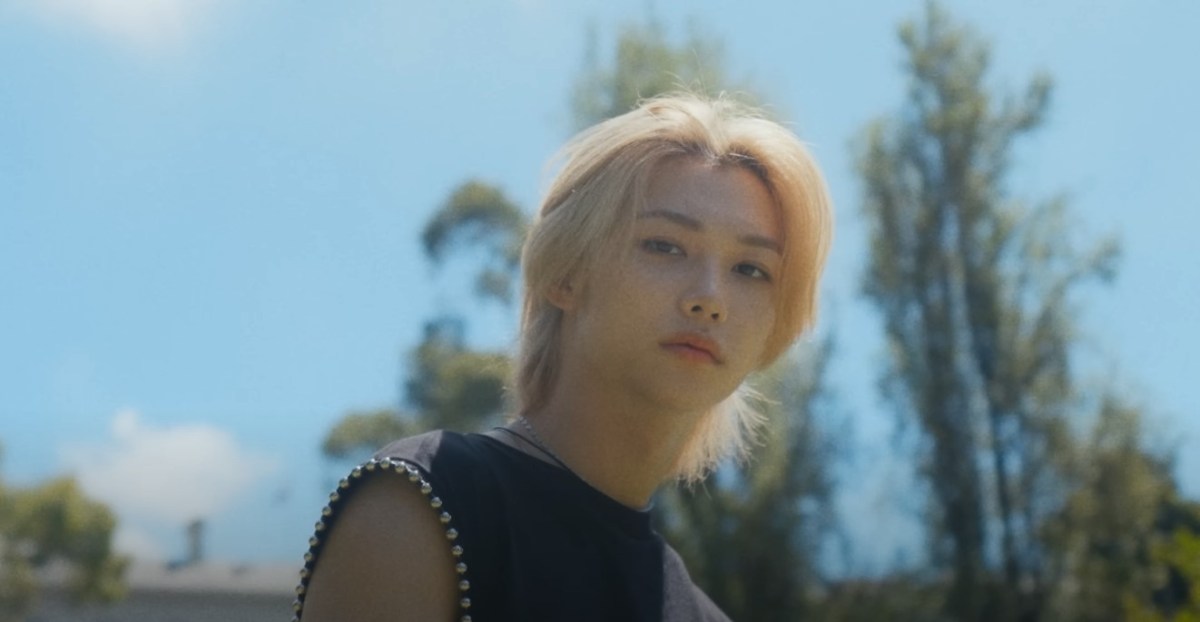 [Review] FNF – Stray Kids – KPOPREVIEWED