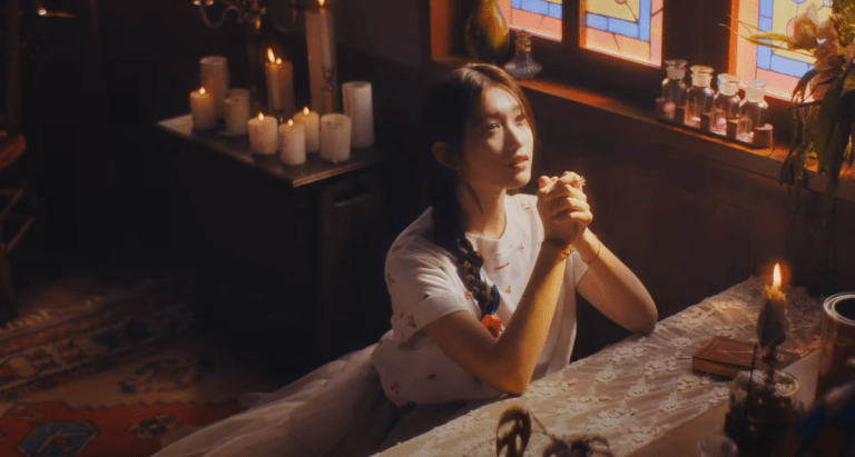 [Double Review] Either Way + Off The Record – IVE – KPOPREVIEWED